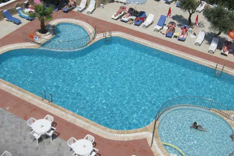 Oya Apart Otel | Tatil Sitesi.com